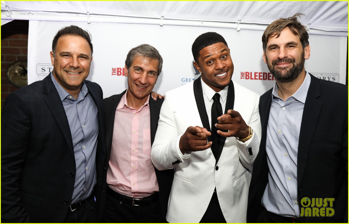 Liev Schreiber Gets Support From Naomi Watts at 'The Bleeder' Premiere ...