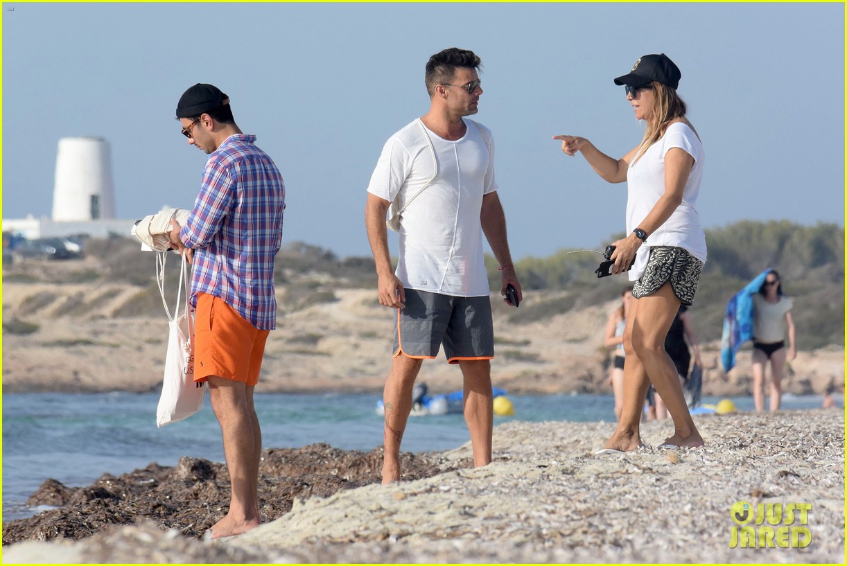 Ricky Martin & Boyfriend Jwan Yosef Vacation on a Boat in Ibiza!: Photo ...