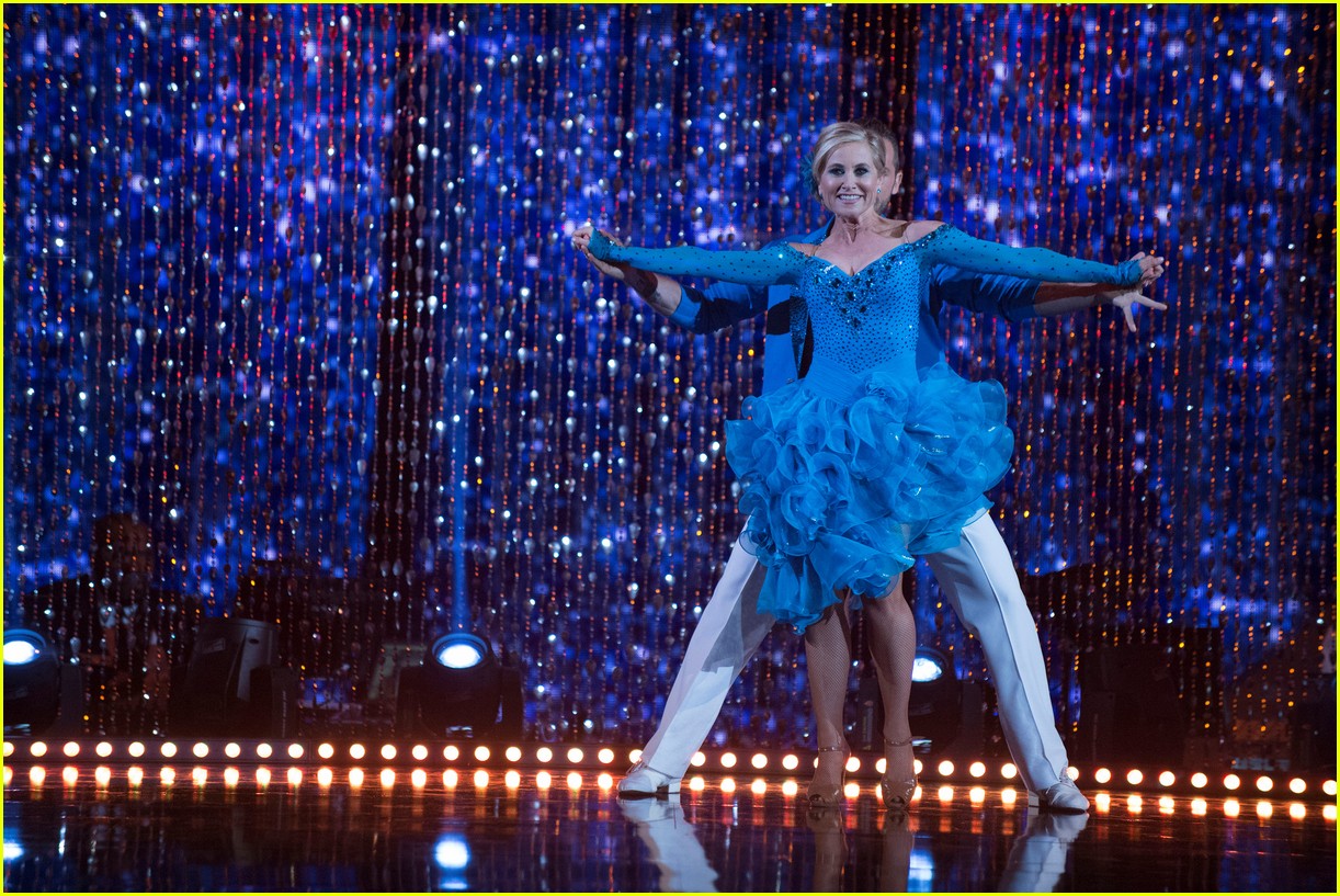 Maureen McCormick Does the Salsa on 'DWTS' Week 3 - Watch Now!: Photo ...