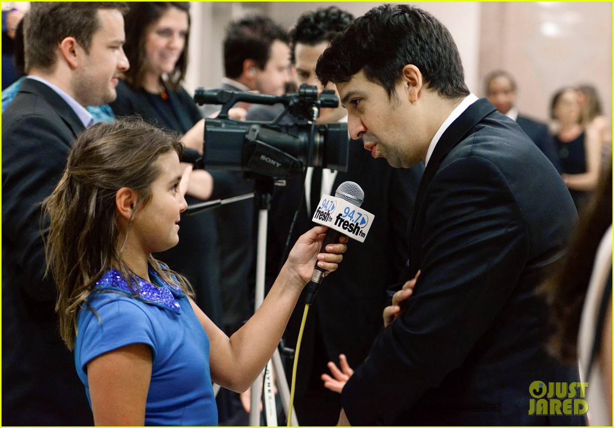 Lin-Manuel Miranda Makes Surprise Appearance At Weird Al Yankovic NYC ...