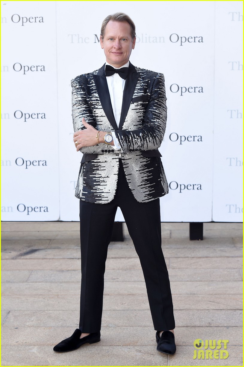 Keri Russell, Julianna Margulies & More Get Glam For Met Opera 'Tristan ...