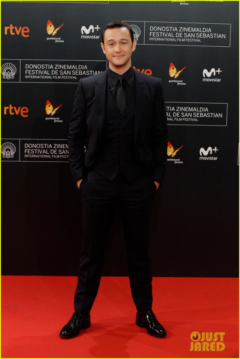 Shailene Woodley to Be Honored at EMA Awards for Her Activism Work ...