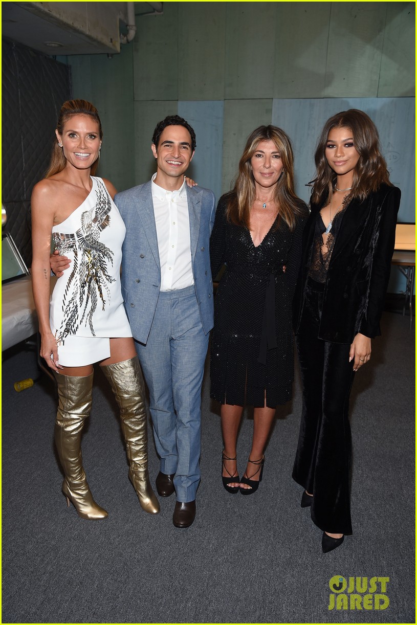 Zendaya Joins Project Runway Judges For Fashion Show at NYFW: Photo ...