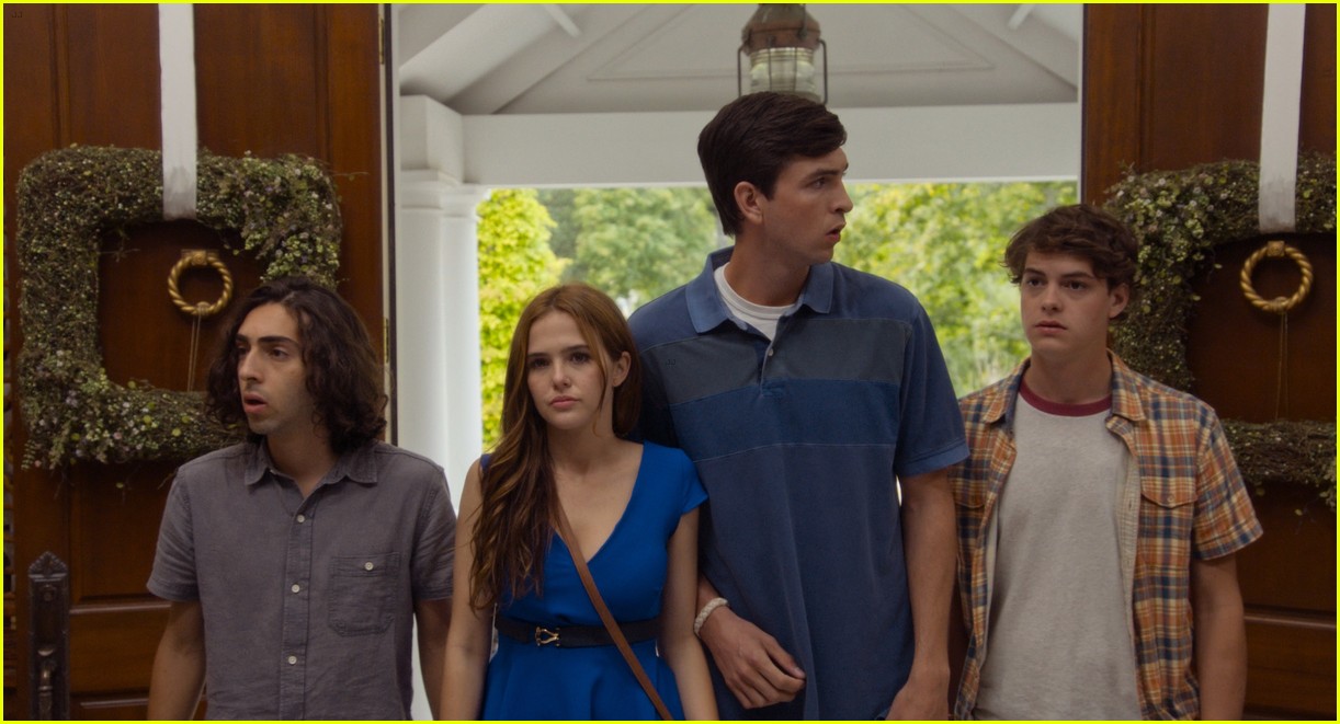 Zoey Deutch's 'Good Kids' Reveals Release Date & New Poster (Exclusive ...