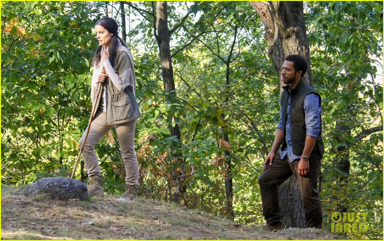 Jaimie Alexander 'Crawls Around the Woods' While Filming for 'Blind Spot' : Photo 3785158 ...