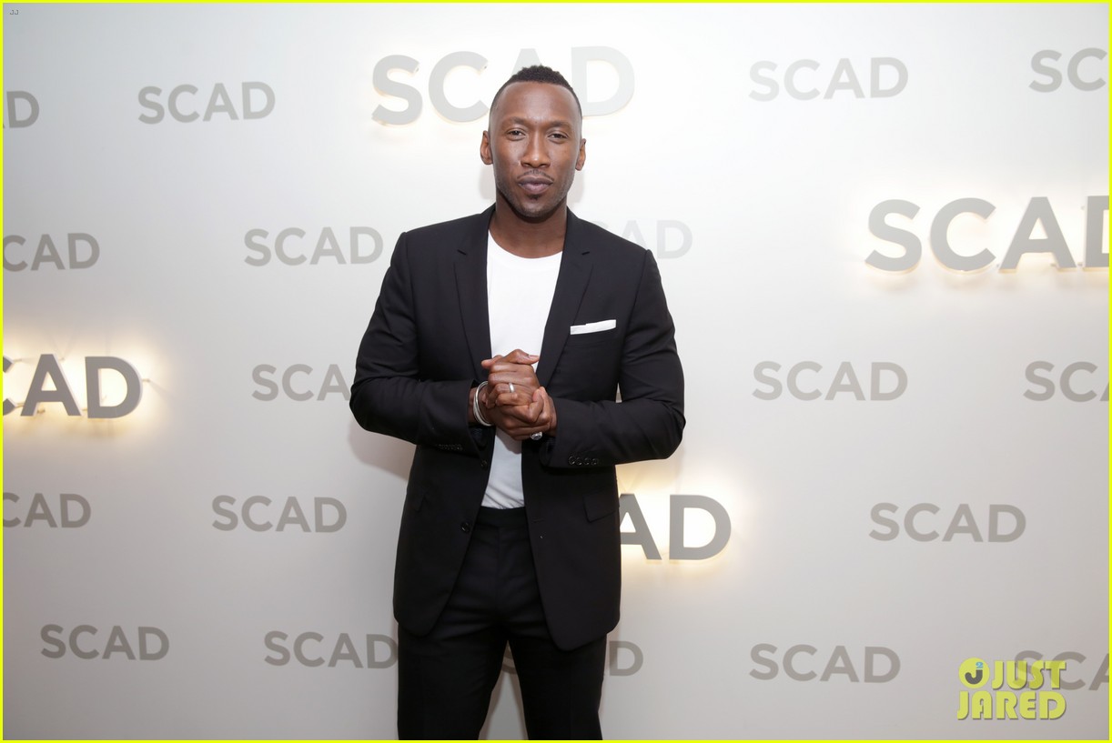 Mahershala Ali & Ashton Sanders Look Sharp at Savannah Film Festival ...