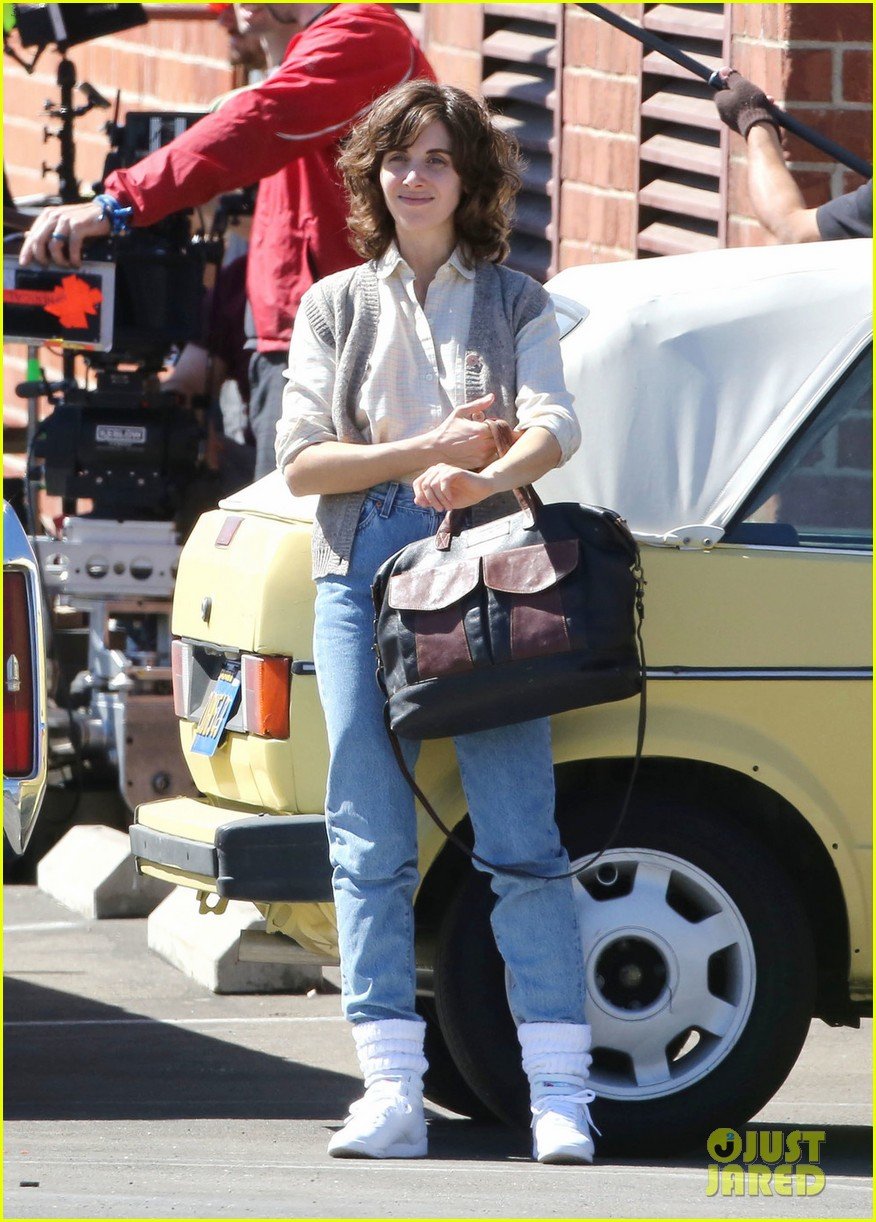 Photo: alison brie outfits netflix series glow 03 | Photo 3778114 ...