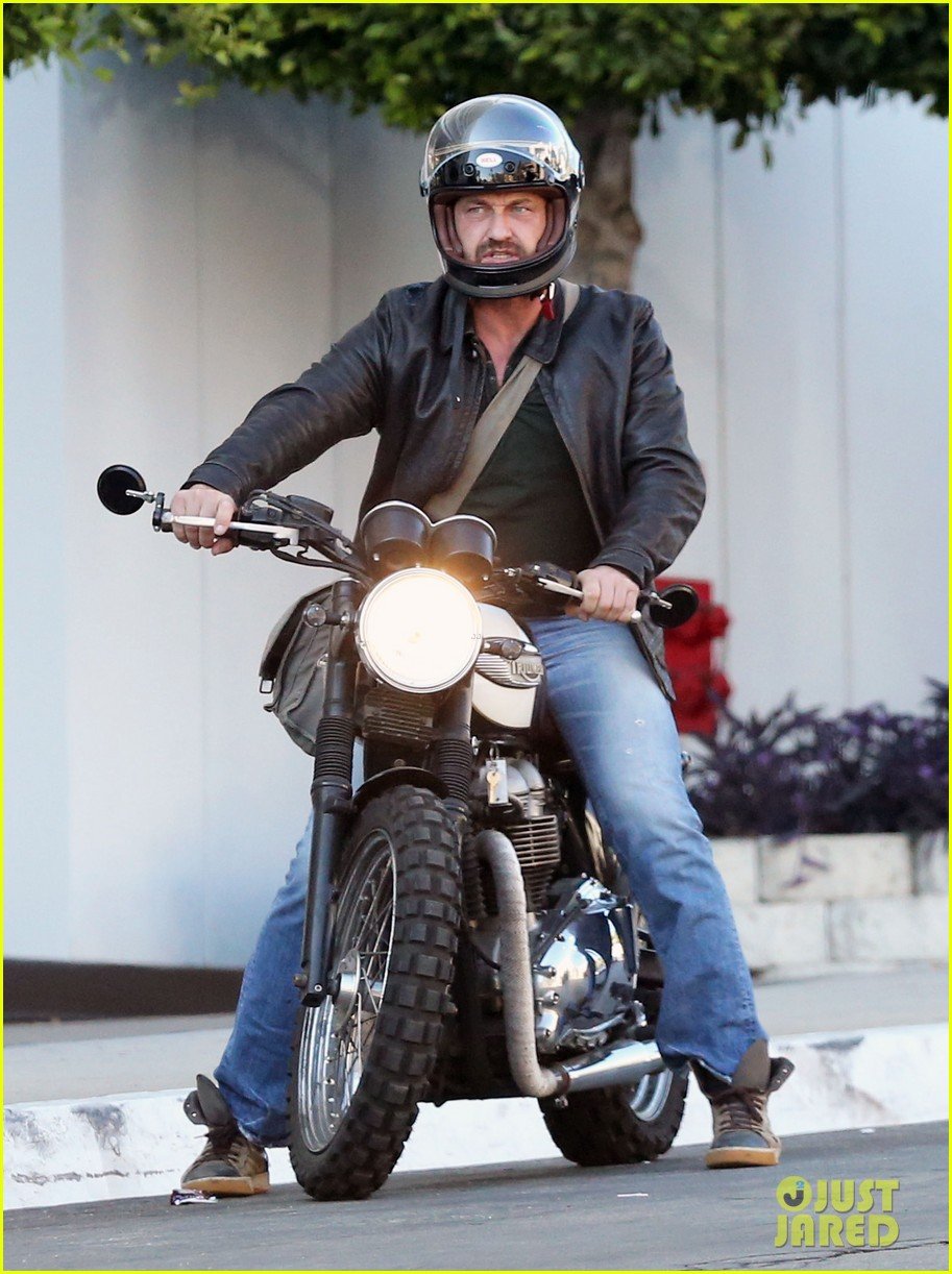Gerard Butler Hops on His Motorcycle for a Ride: Photo 3783590 | Gerard ...