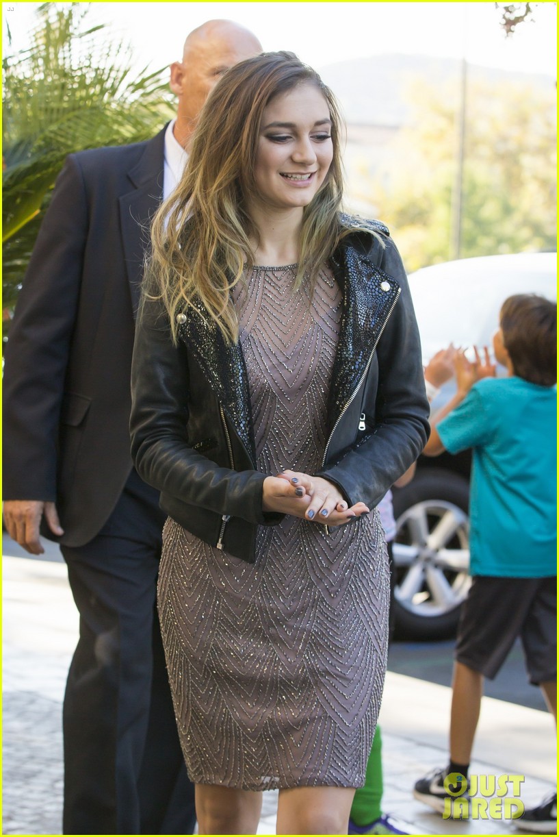 Daya Admits Her Mom Still Gives Her a Curfew!: Photo 3786569 | Photos ...