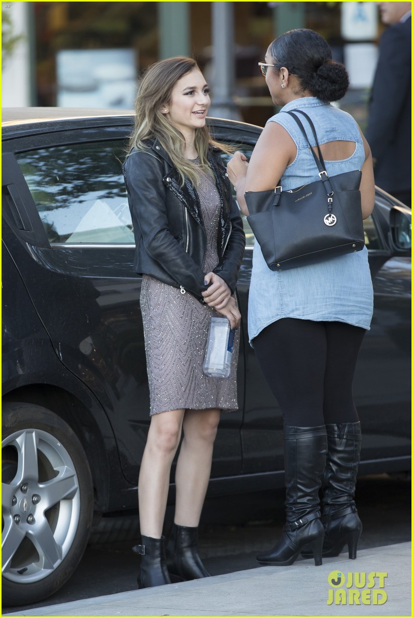 Daya Admits Her Mom Still Gives Her a Curfew!: Photo 3786583 | Photos ...