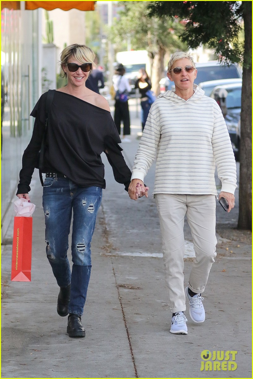 Ellen DeGeneres & Portia de Rossi Hold Hands While Shopping: Photo ...