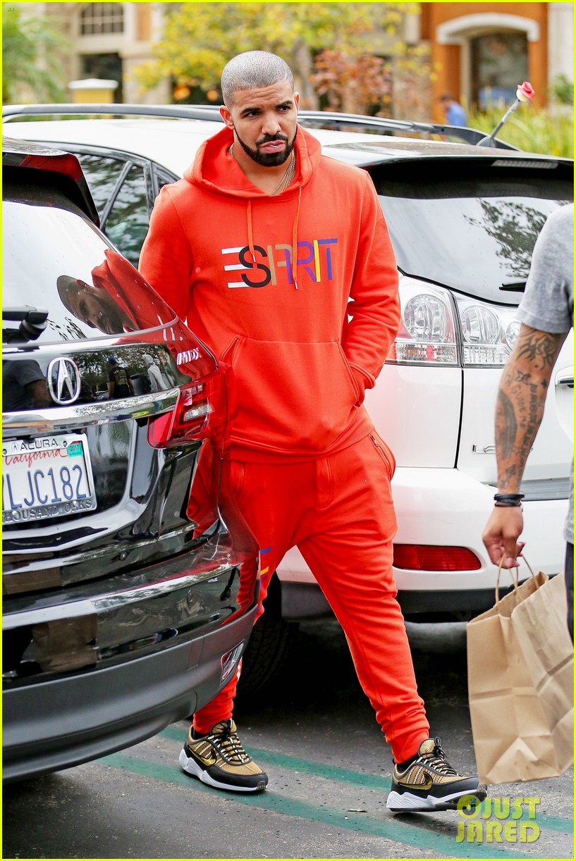 Drake Wears Matching Orange Sweats to Lunch with Friends: Photo 3795315 ...