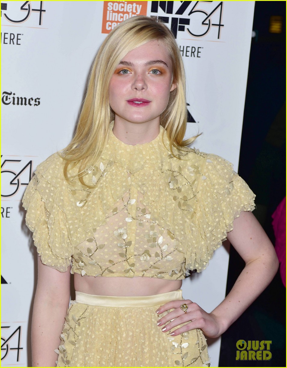 Elle Fanning & Annette Bening Premiere '20th Century Women' at New York ...