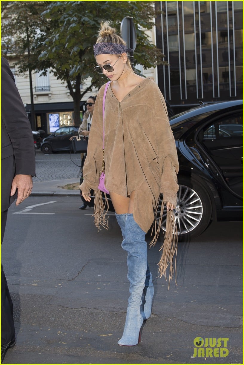 Hailey Baldwin Is Super Excited For Halloween!: Photo 3778593 ...