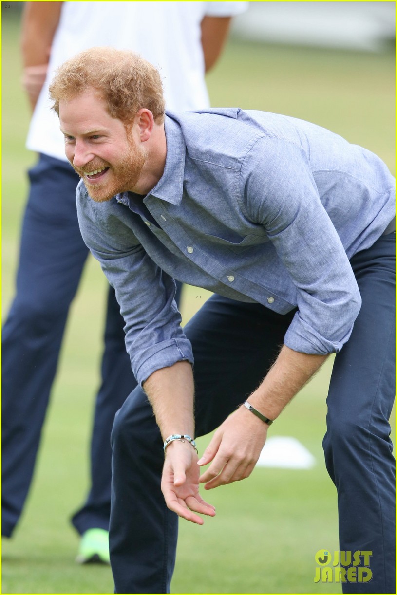 Prince Harry Adorably Goofs Around While Playing Soccer! (Video): Photo ...