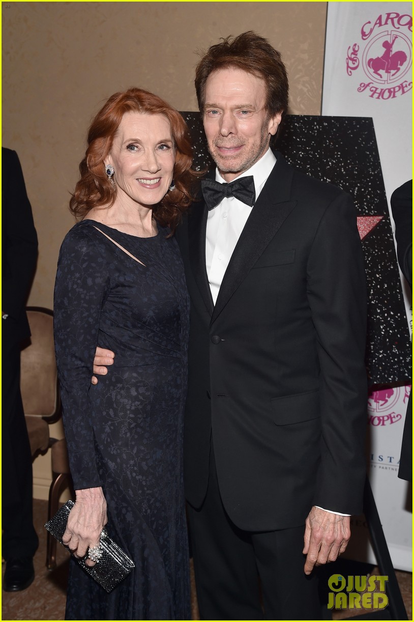 Idina Menzel & Denzel Washington Both Take the Carousel Of Hope Ball ...