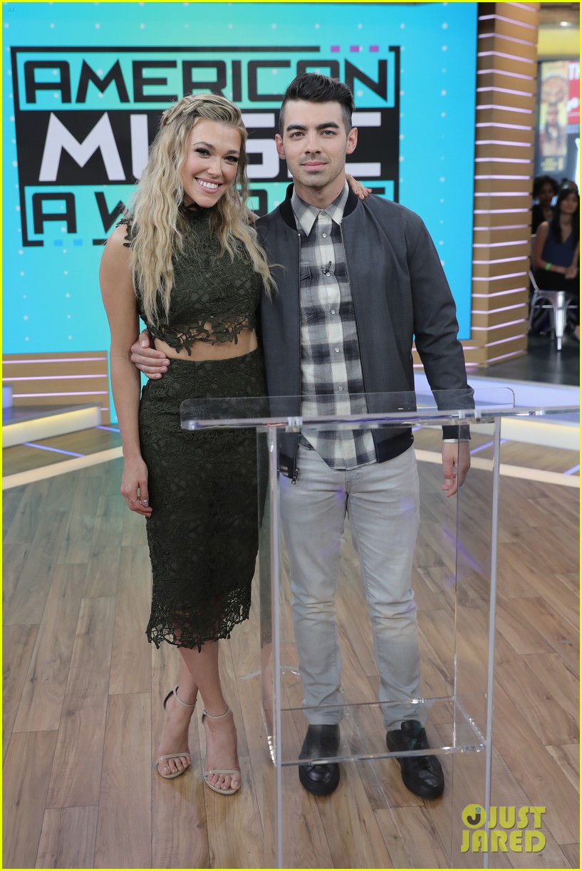 Joe Jonas & Rachel Platten Announce AMA 2016 Nominations: Photo 3782289 ...