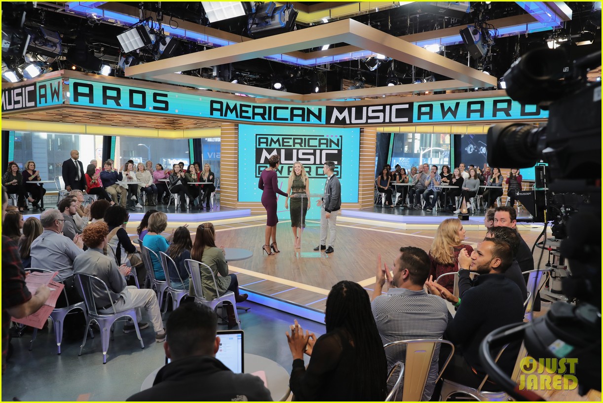 Joe Jonas & Rachel Platten Announce AMA 2016 Nominations: Photo 3782296 ...