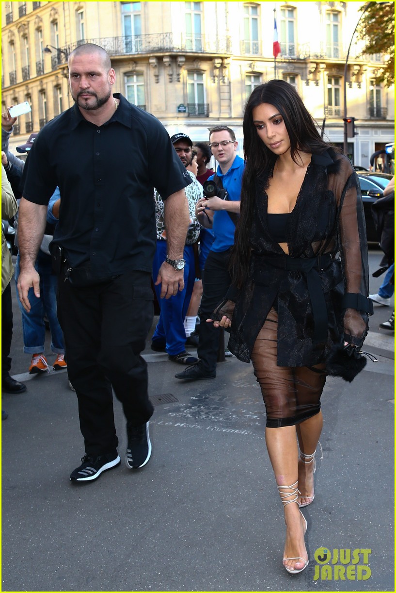 Kim Kardashian's Bodyguard Pascal Duvier Comments on Gunpoint Robbery ...