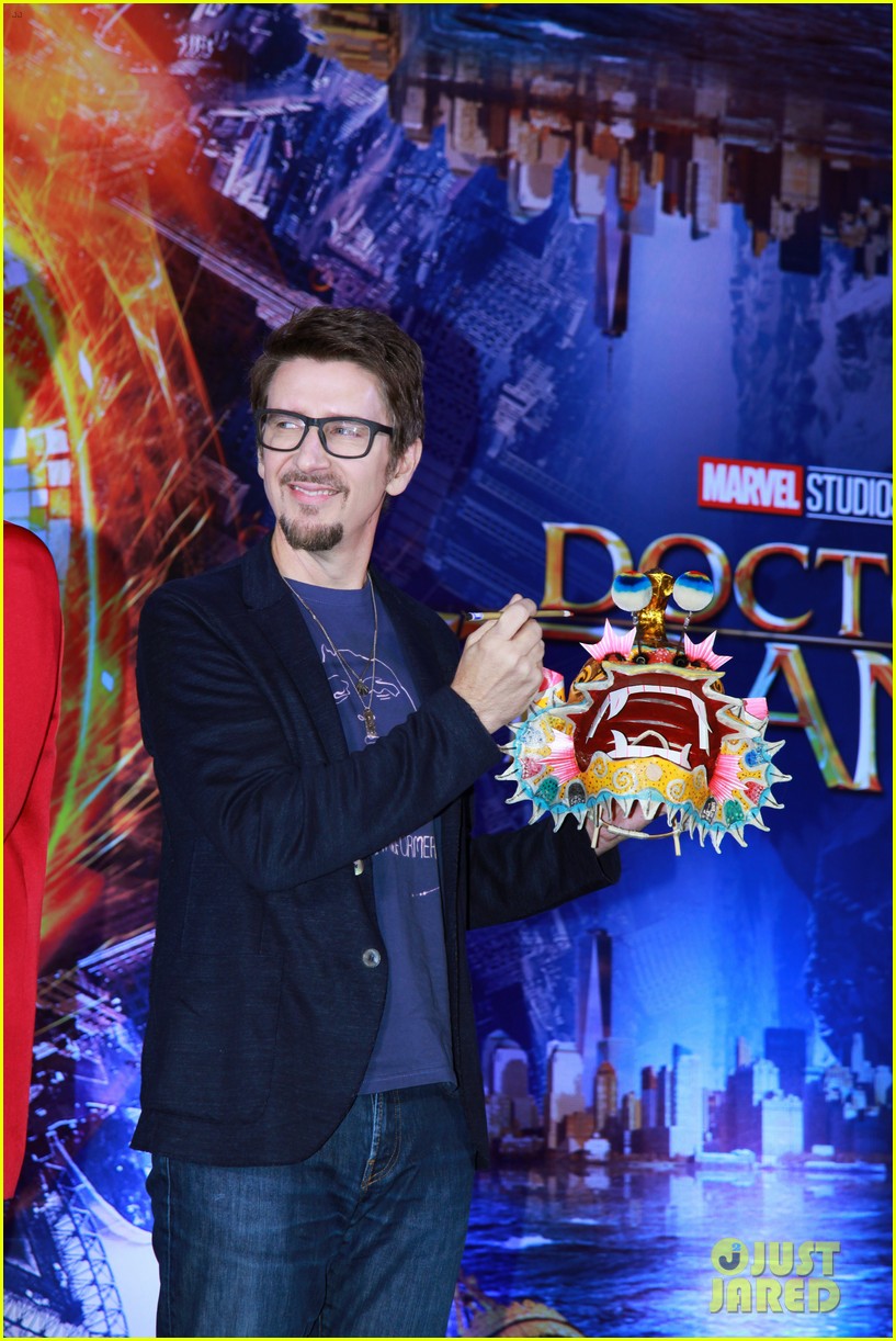 Marvel's 'Doctor Strange' Is Tracking to Have a Strong Debut!: Photo ...