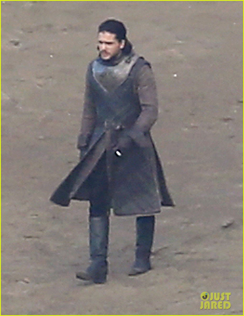 Two 'Game of Thrones' Characters Meet in Spoiler-Filled Set Pics: Photo ...