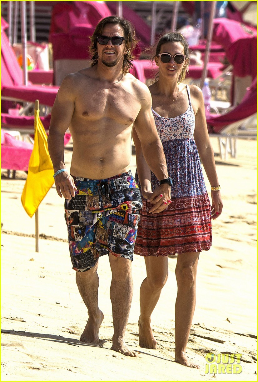 Mark Wahlberg Continues Showing Off His Hot Body in Barbados!: Photo ...