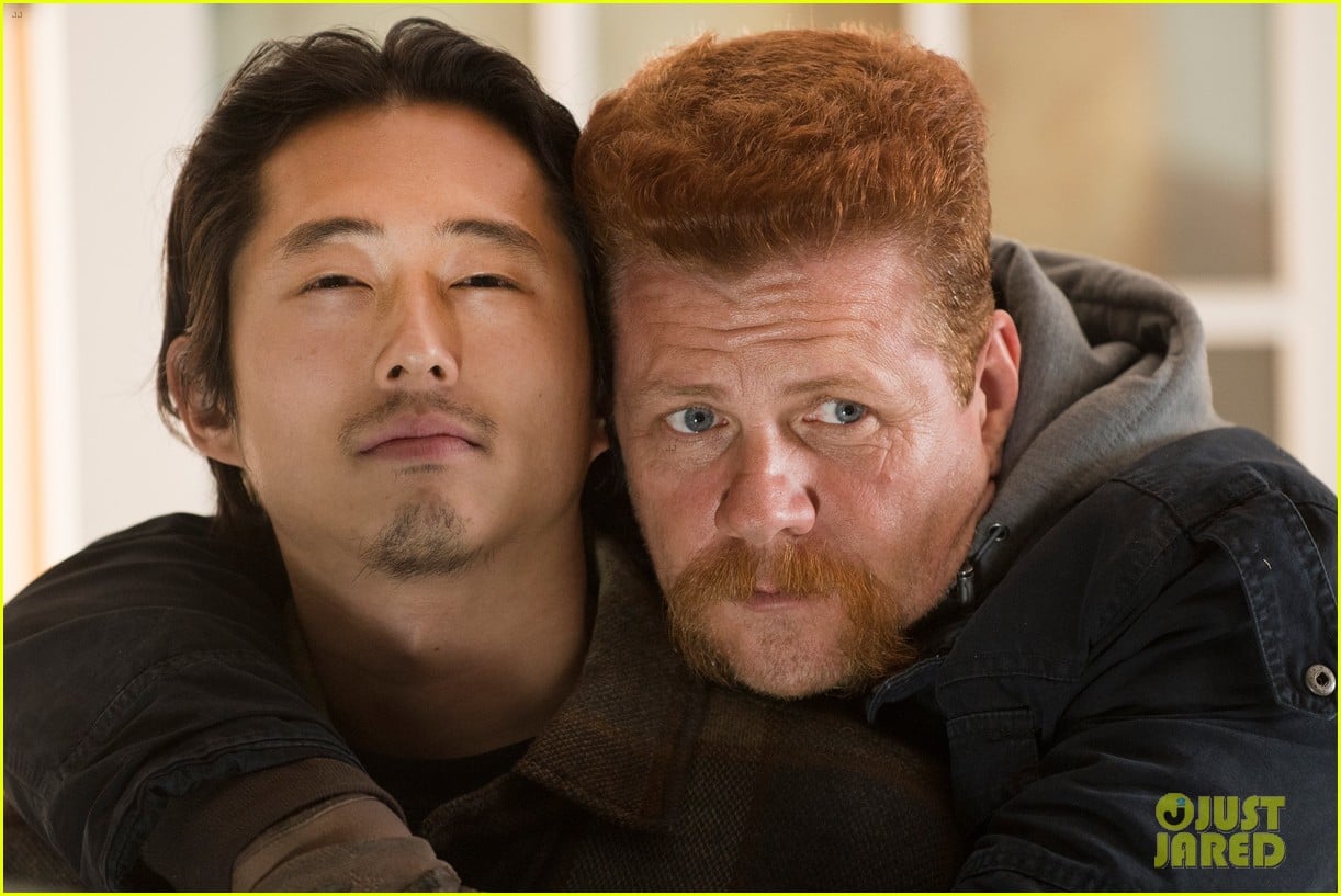 Steven Yeun Reacts to Glenn's Fate on 'Walking Dead' (Spoilers): Photo ...