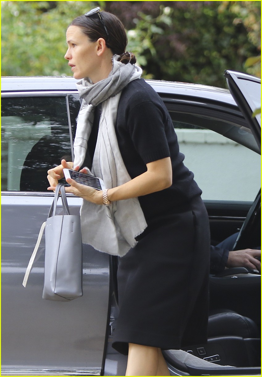 Jennifer Garner & Ben Affleck Wrap Thanksgiving Weekend with Their Kids ...