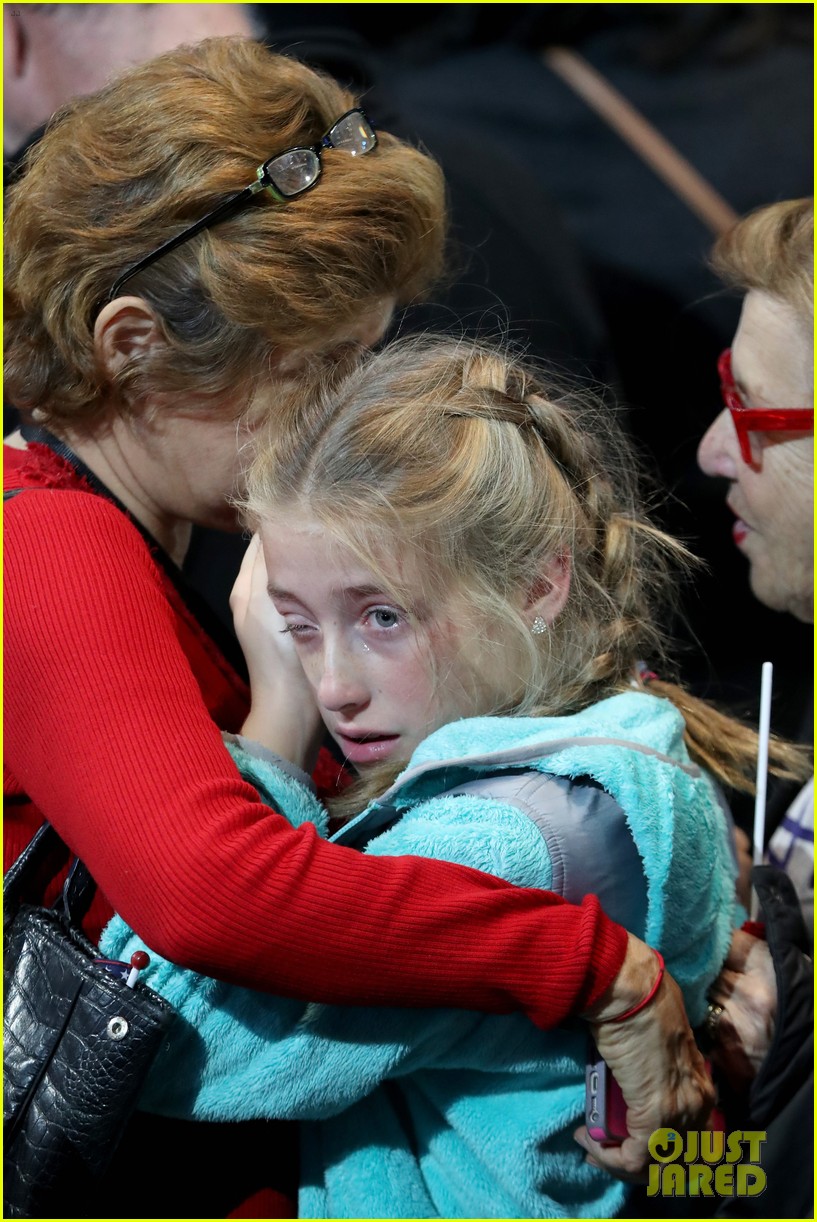 Photos from Hillary Clinton's Election Night Event Are Devastating to ...