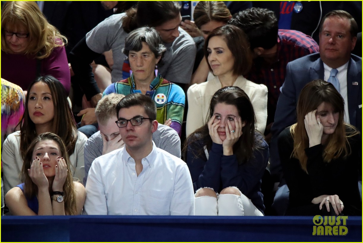 Photos from Hillary Clinton's Election Night Event Are Devastating to ...