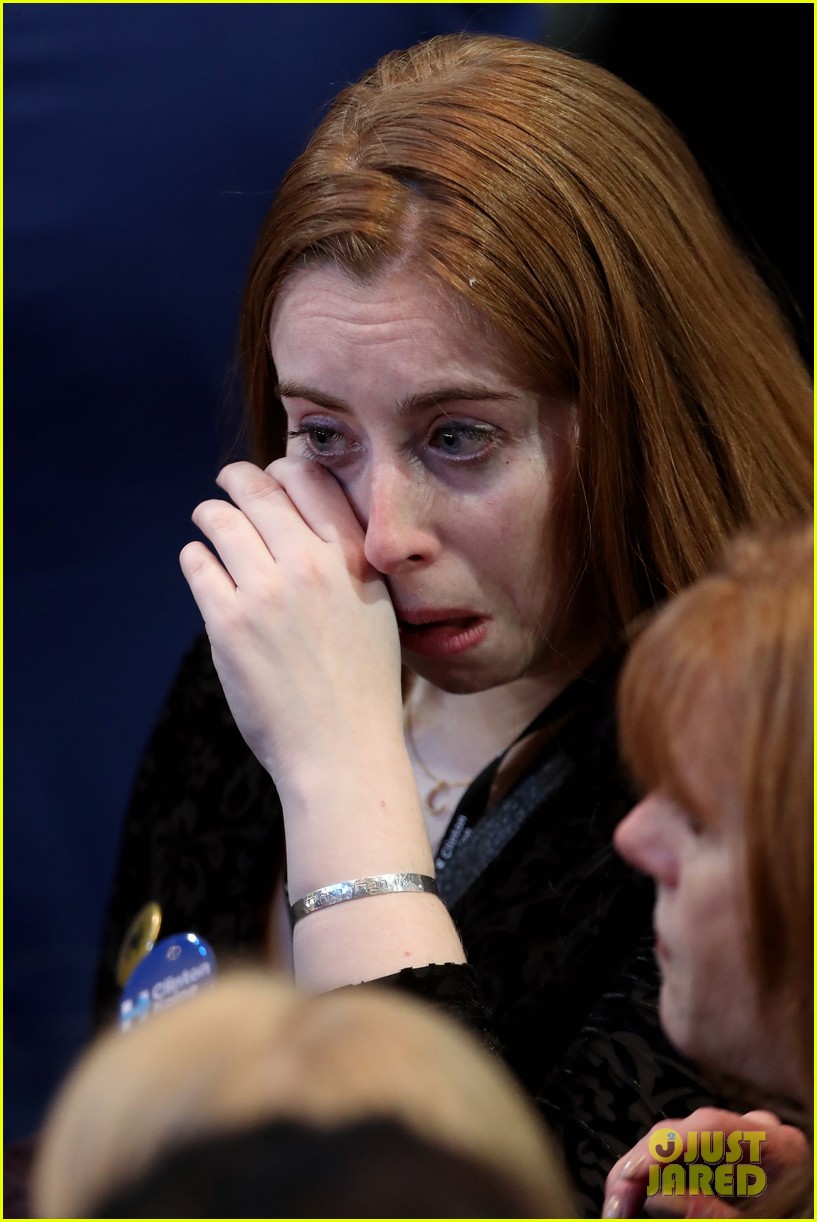 Photos from Hillary Clinton's Election Night Event Are Devastating to ...