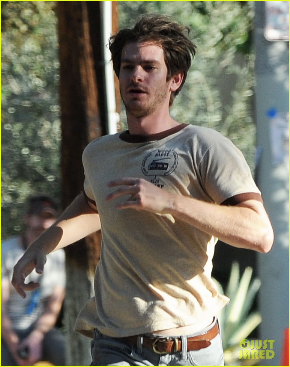 Andrew Garfield Talks Upcoming Presidential Election: 'There is Great ...