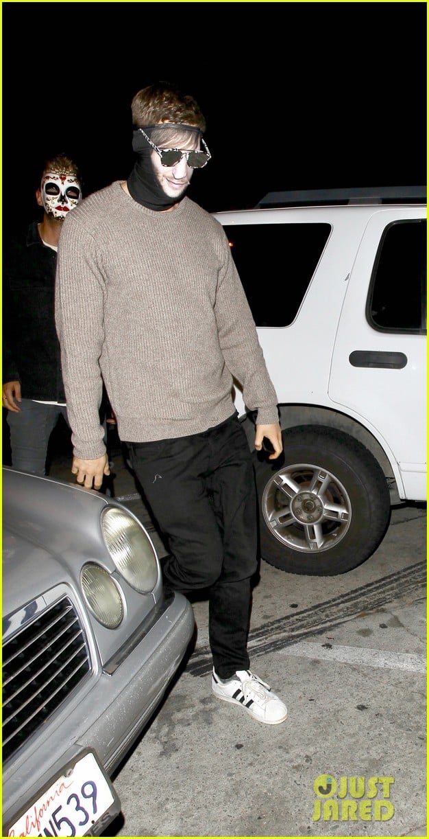 Calvin Harris Dresses as David Guetta for Halloween!: Photo 3799543 ...