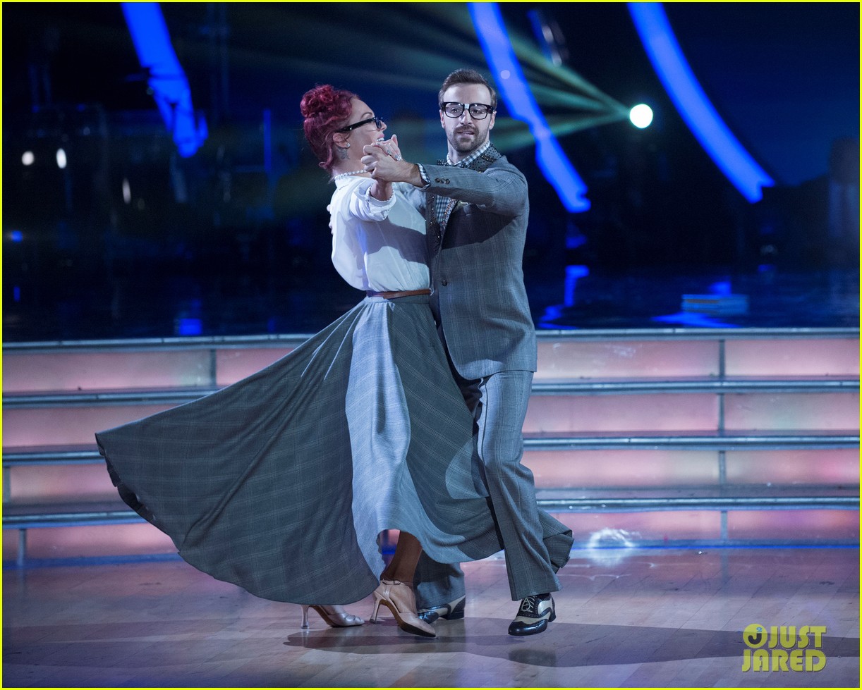 VIDEOS: James Hinchcliffe Gets Nerdy During 'DWTS' Finals: Photo ...
