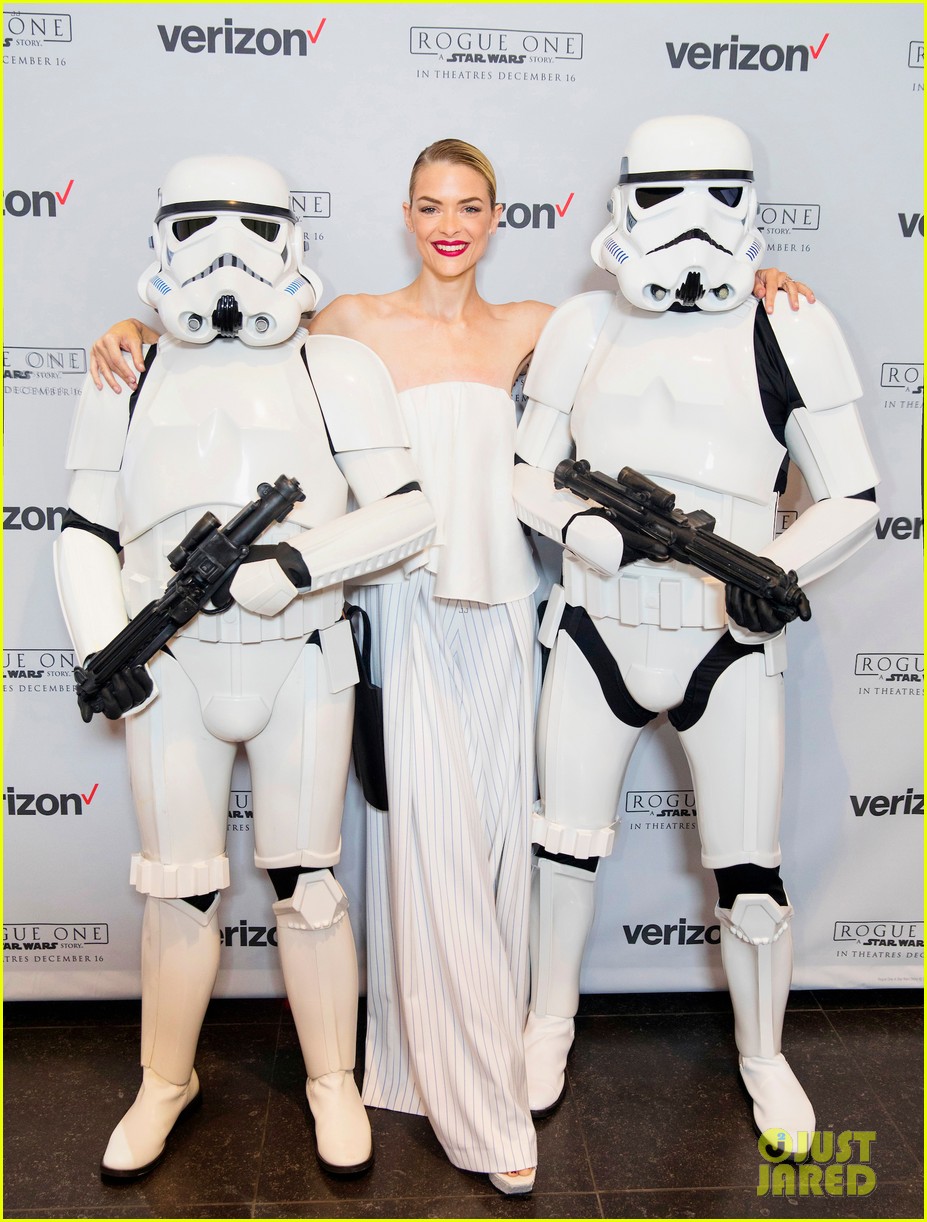 Jaime King Urges Fans to Spread Love After Trump's Victory: Photo ...