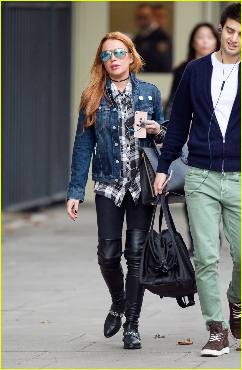 Lindsay Lohan's Parents Speak About Her New Accent: Photo 3801208 ...