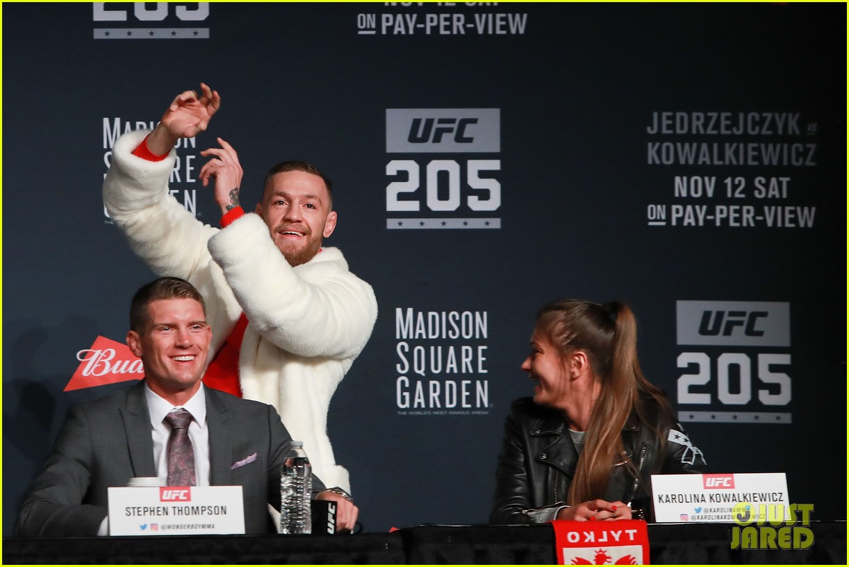 UFC 205 Stream: How to Watch Alvarez vs McGregor Fight: Photo 3807207 ...