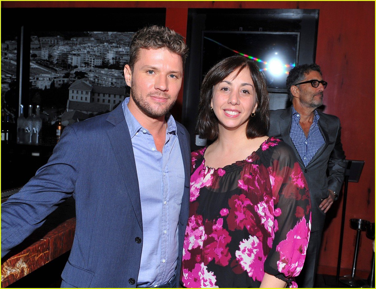 Ryan Phillippe & 'Shooter' Cast Step Out for 'TV Guide Magazine' Cover ...