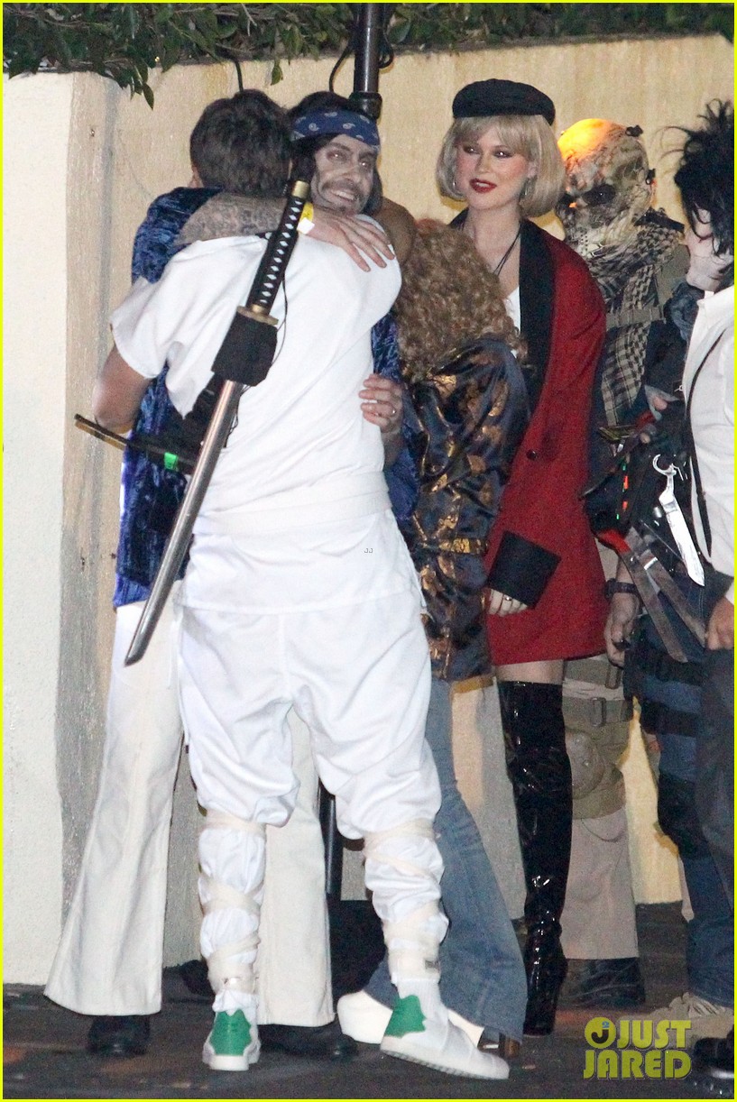 Behati Prinsloo Dresses as 'Pretty Woman' for Halloween Alongside Adam ...