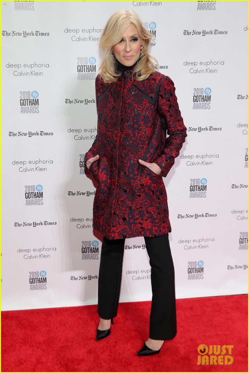 Margot Robbie, Katie Holmes, & Malin Akerman Glam Up for Gotham Awards ...