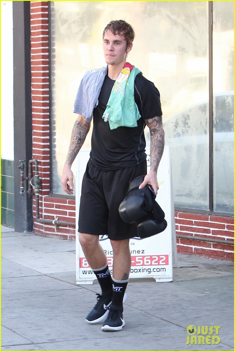 Justin Bieber Is Drenched with Sweat After Boxing Session!: Photo ...