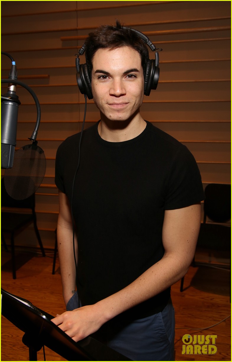 Meet the Stars of Disney's New 'Freaky Friday' Musical!: Photo 3831302 ...