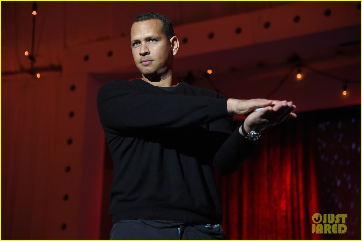 Madonna's Star-Studded Raising Malawi Fundraiser Raises Over $7.5 ...