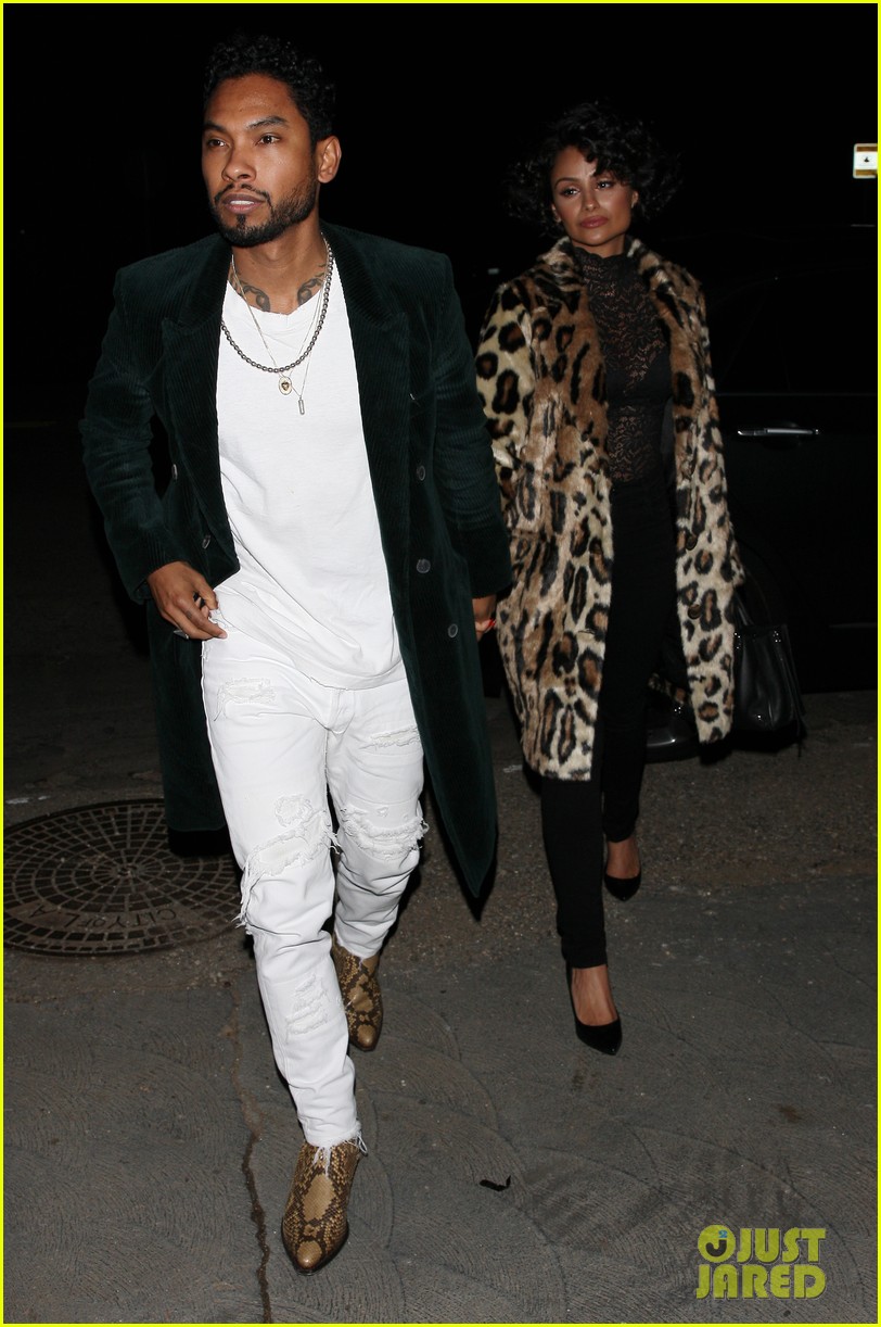 Joe Manganiello, Tia Mowry, & More Ring In the Season at Jennifer Klein ...