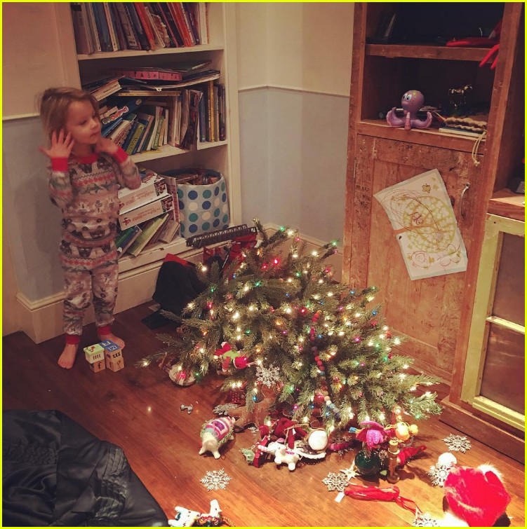 Jessica Simpson Hosts the Family Christmas Celebrations!: Photo 3833472 ...