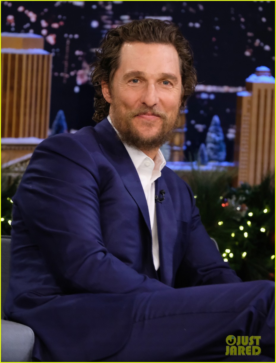 VIDEO: 'Sing' Movie Cast & Jimmy Fallon Sing 'Wonderful Christmastime ...