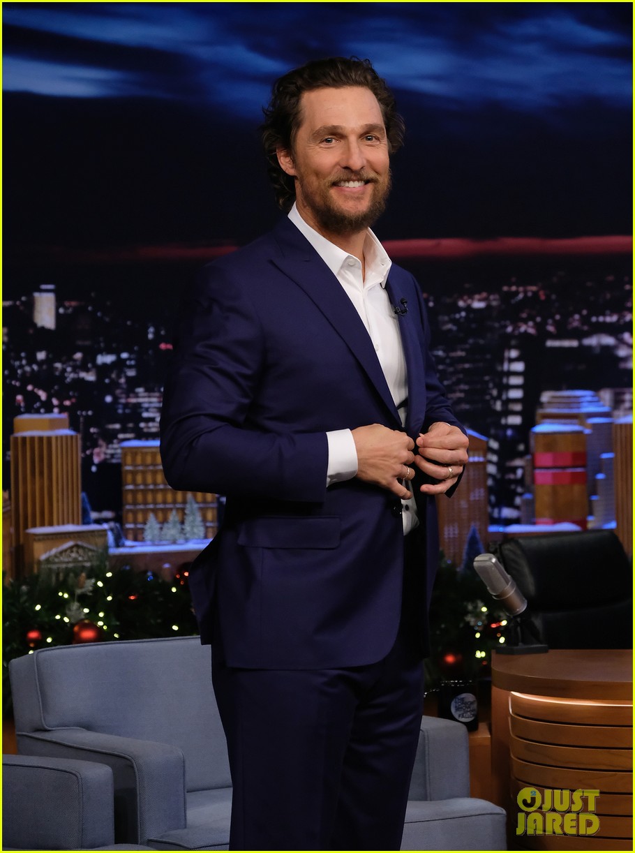 VIDEO: 'Sing' Movie Cast & Jimmy Fallon Sing 'Wonderful Christmastime ...