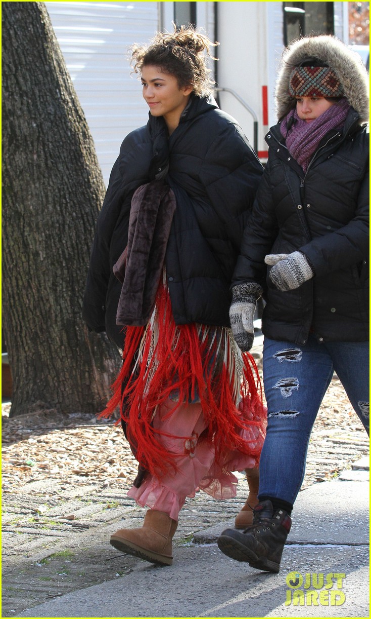 Zendaya Begins Filming 'The Greatest Showman' in Brooklyn: Photo ...