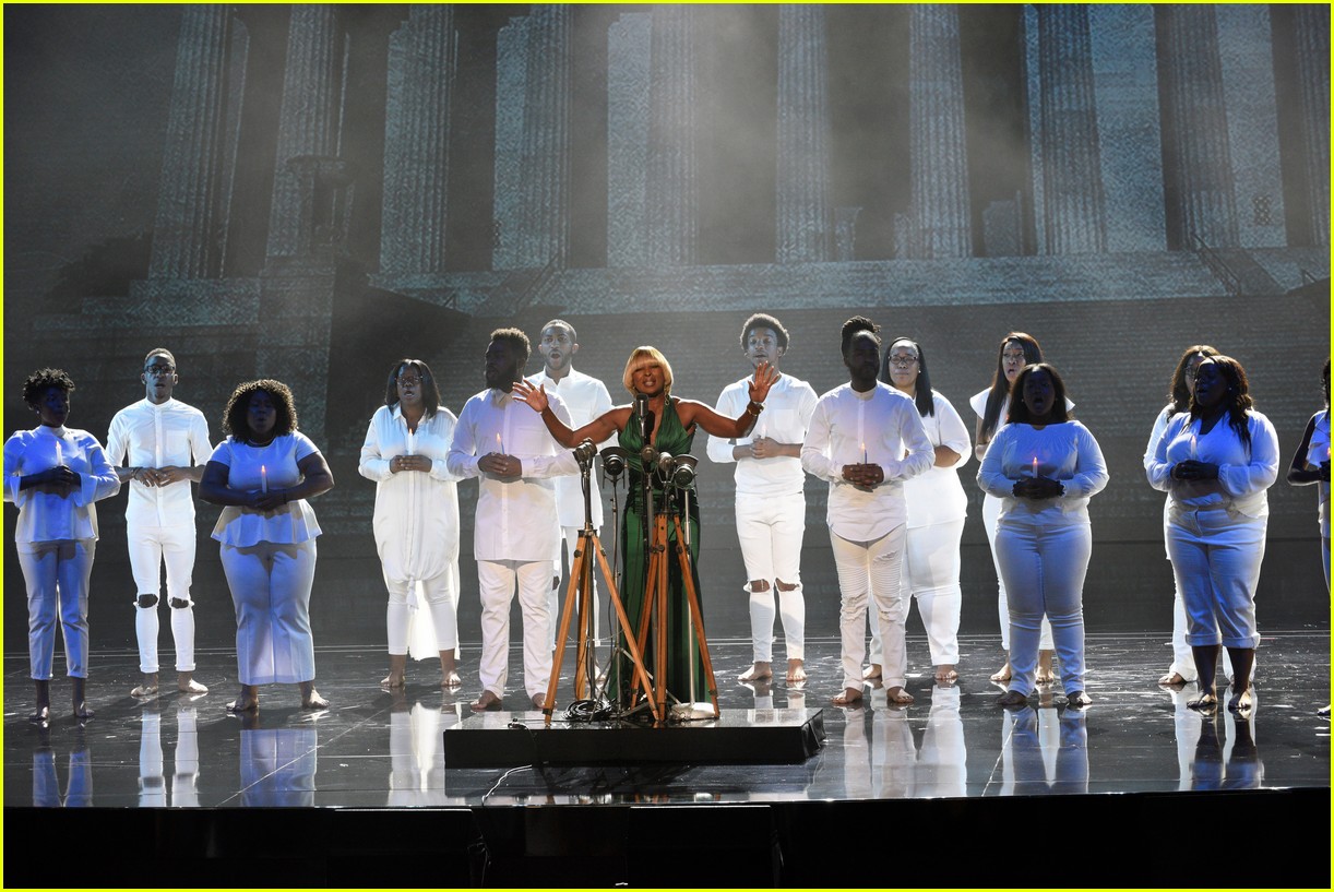 ABC's 'Taking the Stage Special - Full Performers & Celeb Guest List ...