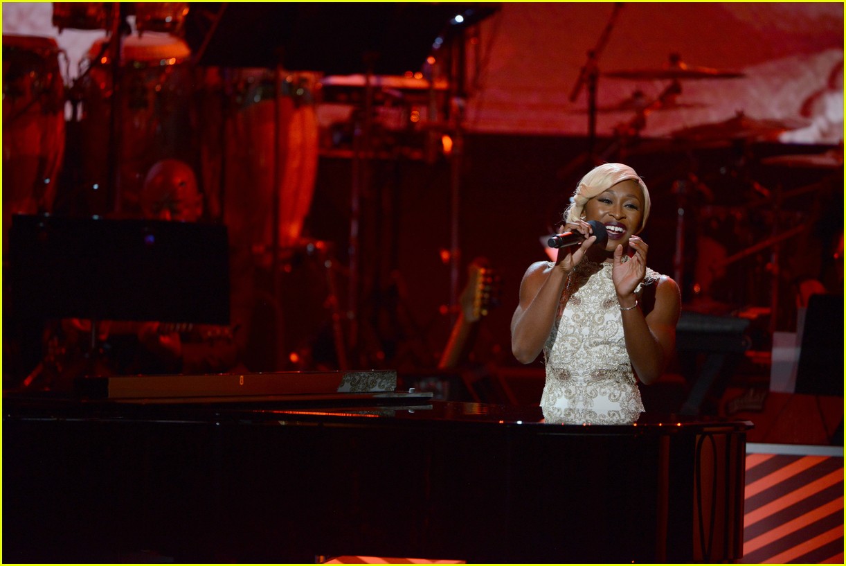 ABC's 'Taking the Stage Special - Full Performers & Celeb Guest List ...